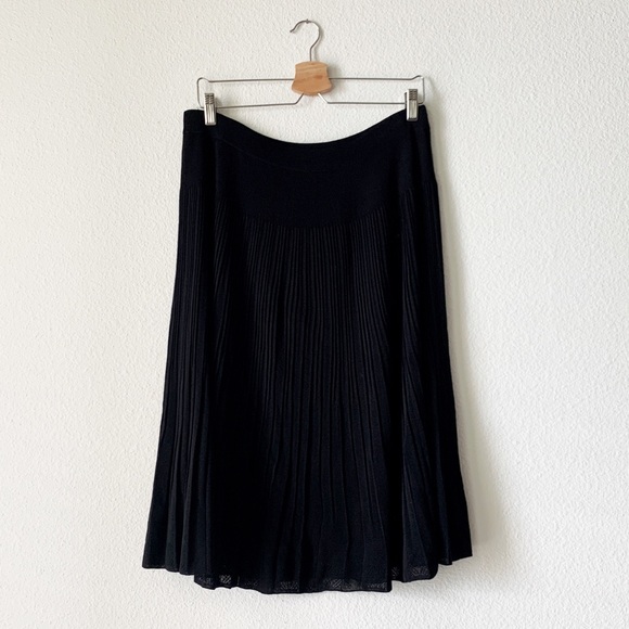 Misook | Skirts | Misook Black Accordion Pleated Aline Skirt | Poshmark